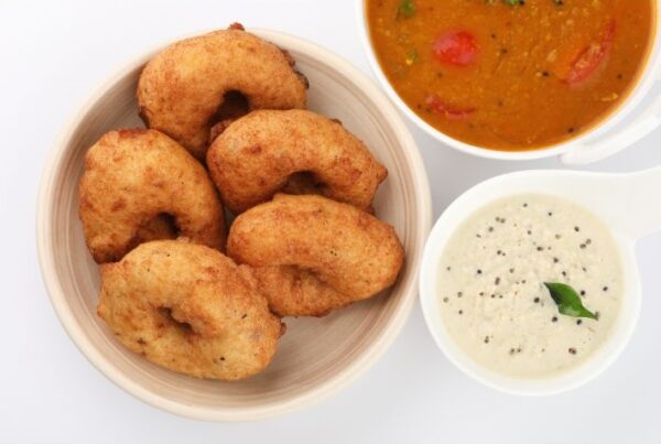 Delicious Medu Vada Recipe - Crispy and Mouthwatering