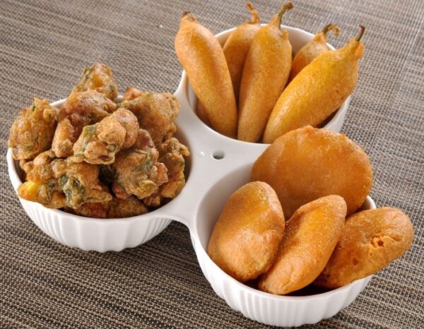 Crunchy and Irresistible: The Ultimate Pakora And Pakora Curry Recipe Guide